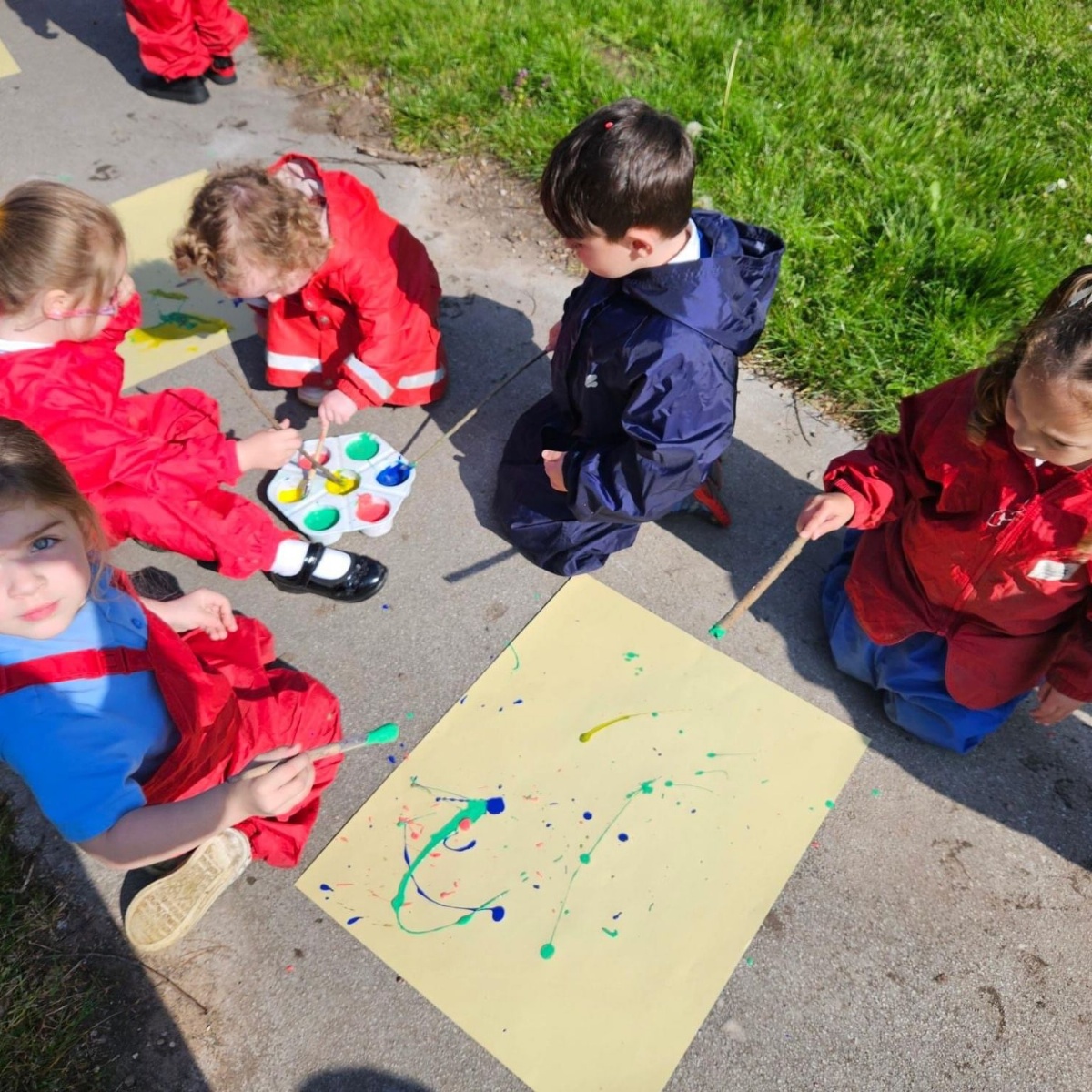 Bilsthorpe Flying High Academy - F1 create artwork in the style of ...